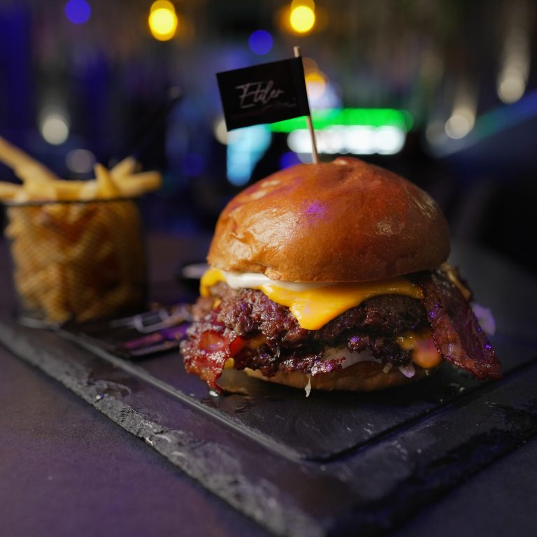 Speisekarte – Etiler Smash Burger